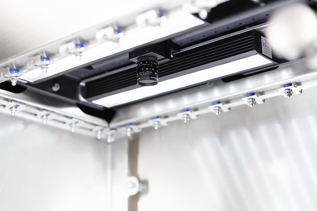 Thermoforming packaging machines for medical and pharmaceutical ...