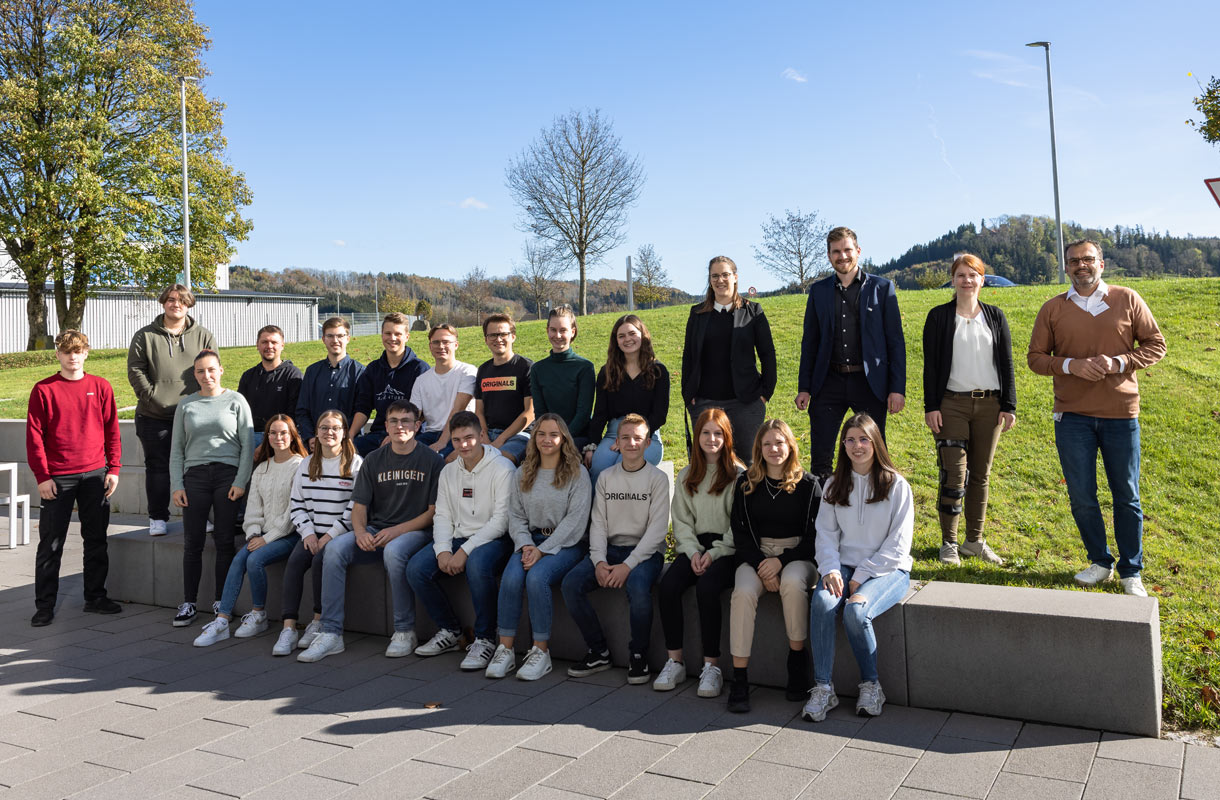 Auszubildende als Energie-Detektive | MULTIVAC